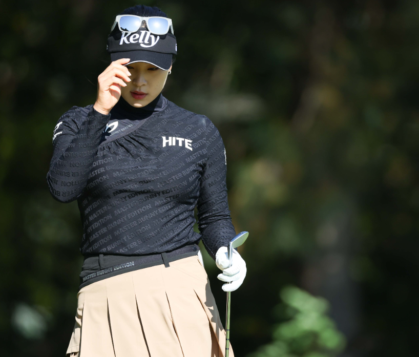 윤이나, LPGA 투어 Q시리즈 2R 주춤...공동 30위로 하락